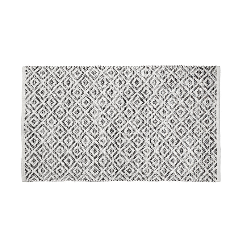 Diamond Woven Rug – Wyrth Home